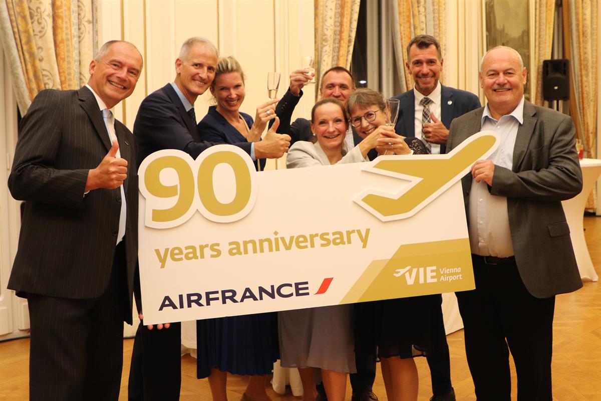 Air France feiert 90-jähriges Jubiläum in Wien » news | tip - Travel ...